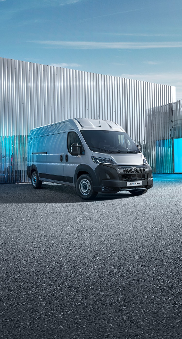 PEUGEOT E-BOXER & BOXER: der Transporter mit Elektro- oder Dieselmotor